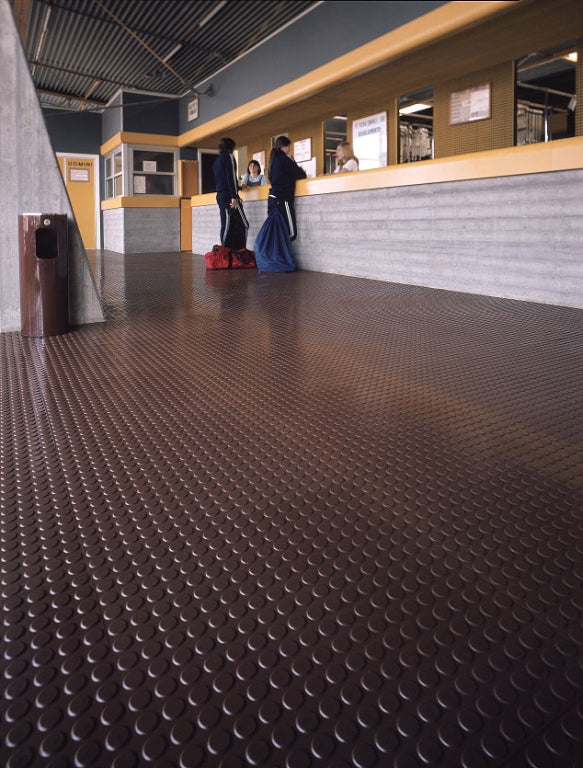 Non-slip-rubber-flooring-round-dot Impression finish anti-creep